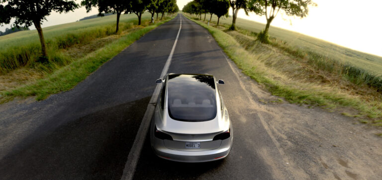 Tesla Model 3 - Quick Overview